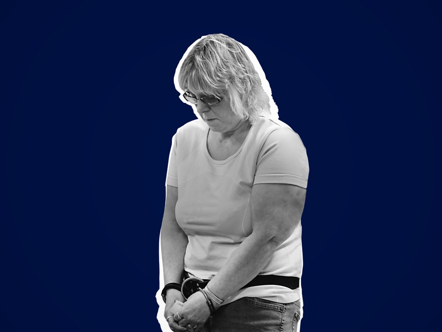 Biography Presents: Joyce Mitchell and the New York Prison Break - Apple TV