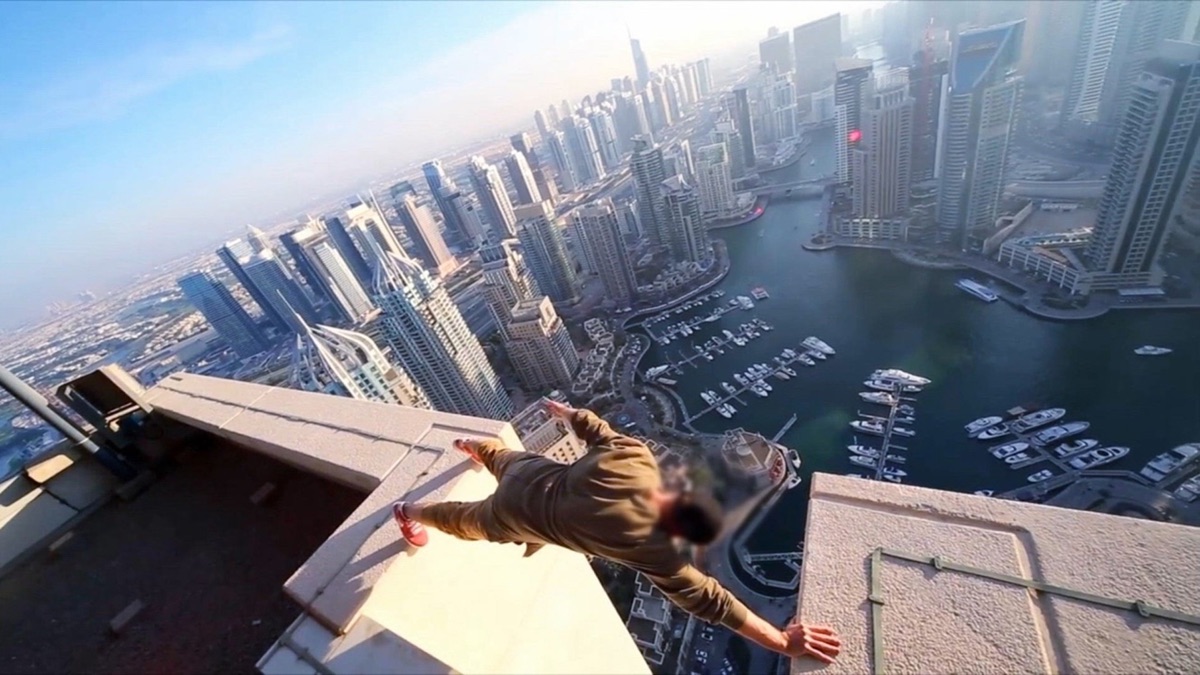 Shocking Stunts - Caught! (Season 1, Episode 39) - Apple TV