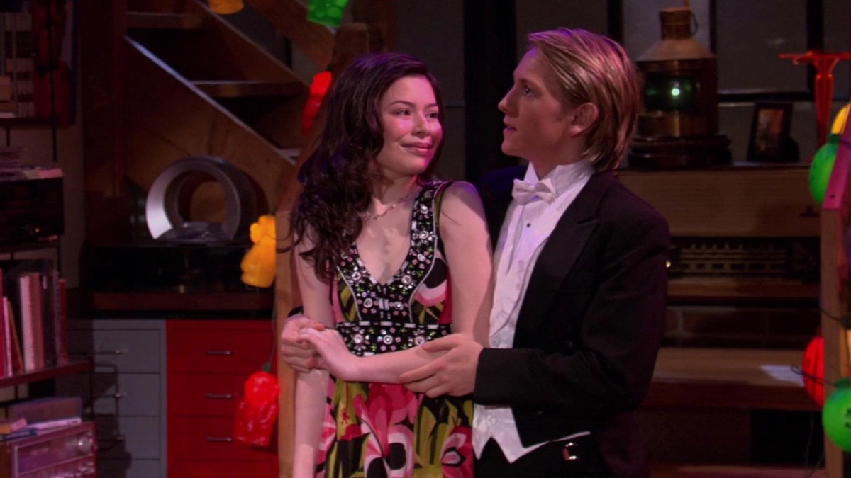 Icarly Carly And Freddie Dance