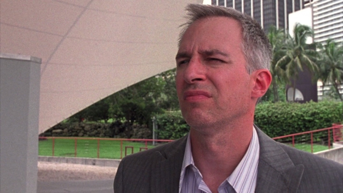 ‎Sins of Omission - Burn Notice (Series 2, Episode 15) - Apple TV (PL)