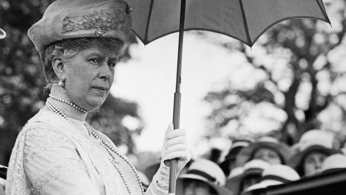 Queen Mary – King George and Queen Mary: The Royals Who Rescued the ...