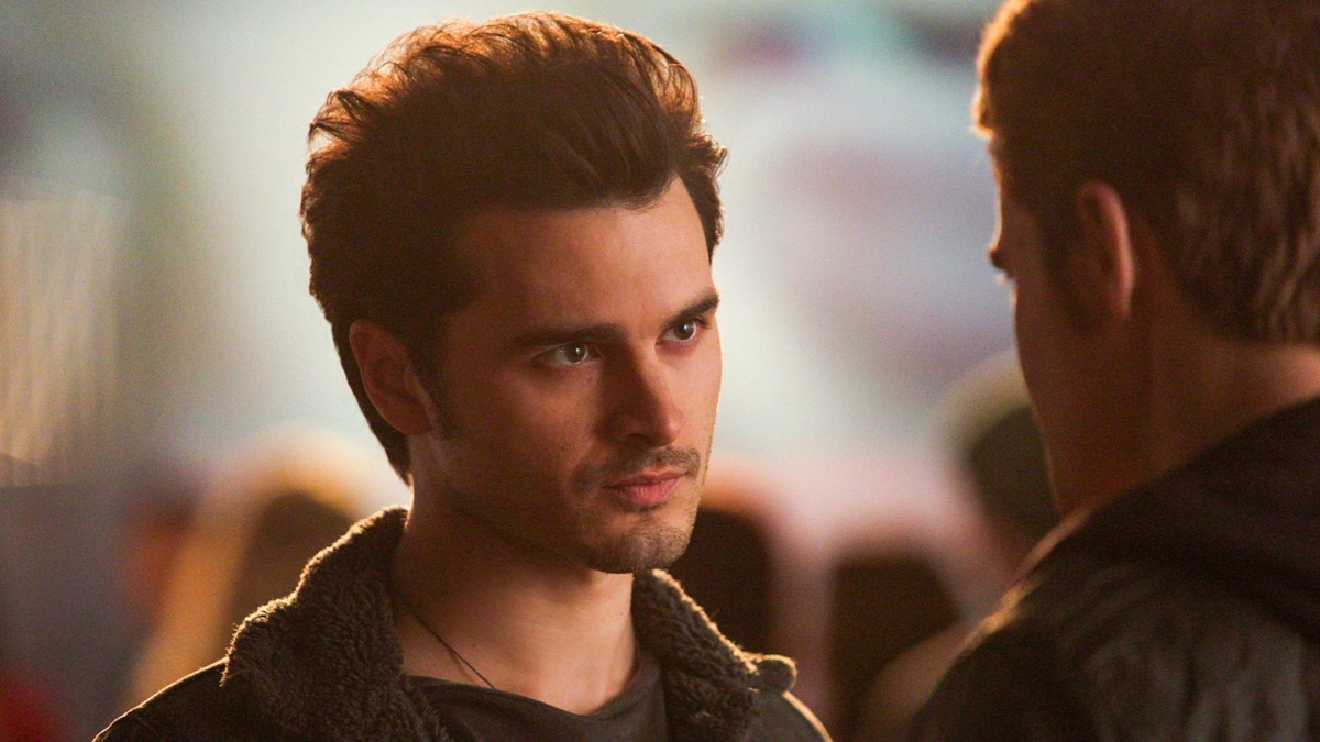 ‎Woke Up With a Monster – The Vampire Diaries (Season 6, Episode 11 ...