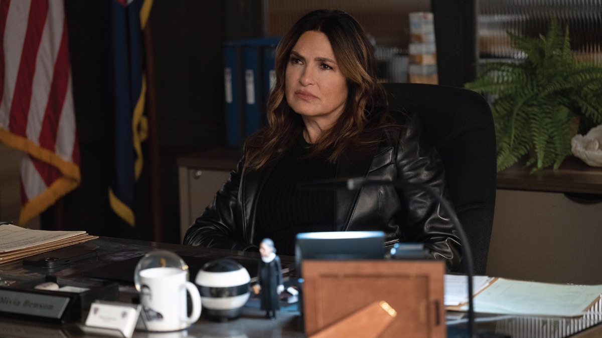 ‎Intersection - Law & Order: Special Victims Unit (Series 24, Episode 13) - Apple TV (EG)