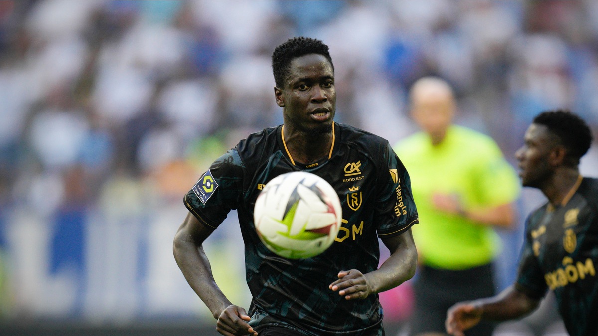 ‎Stade de Reims vs. FC Metz - Watch Live - Apple TV