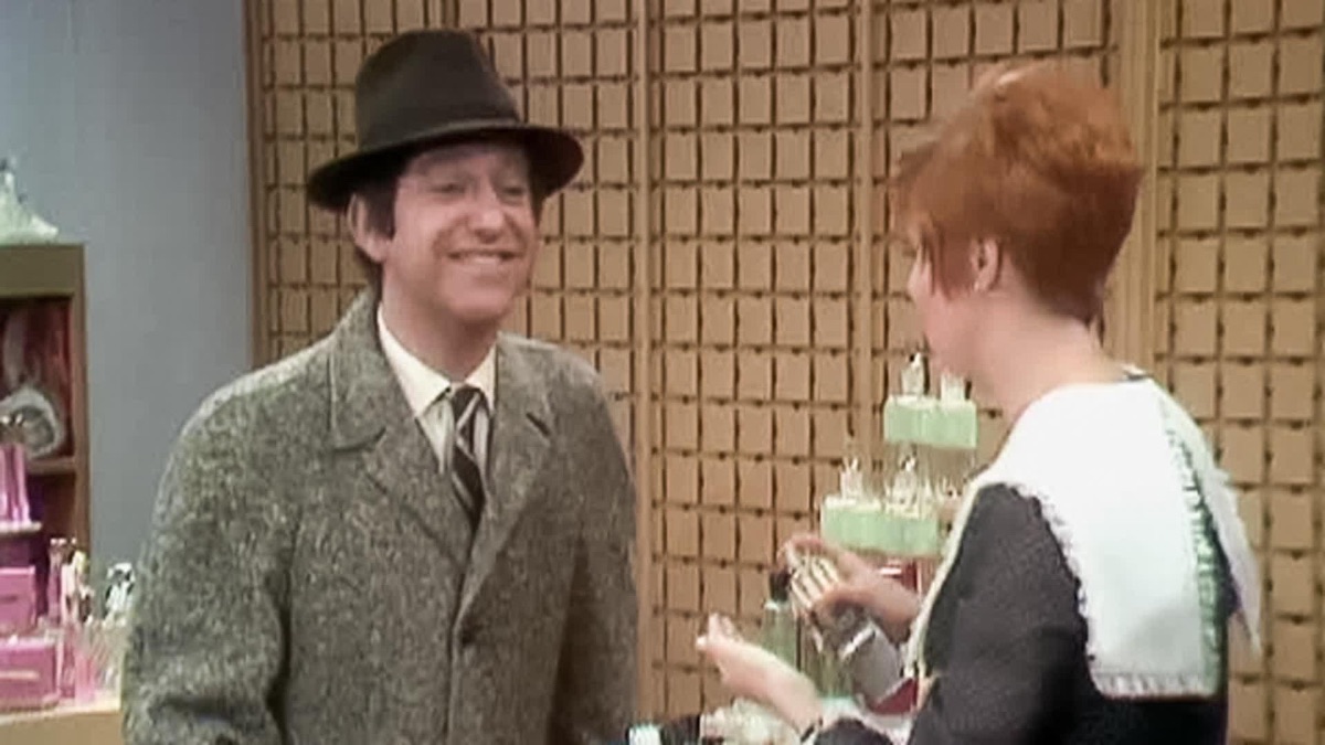 Soupy Sales - The Carol Burnett Show (Season 2, Episode 19) - Apple TV