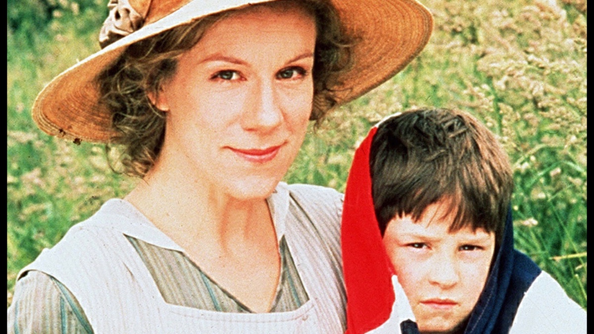 Laurie Lee's Cider With Rosie - Apple TV