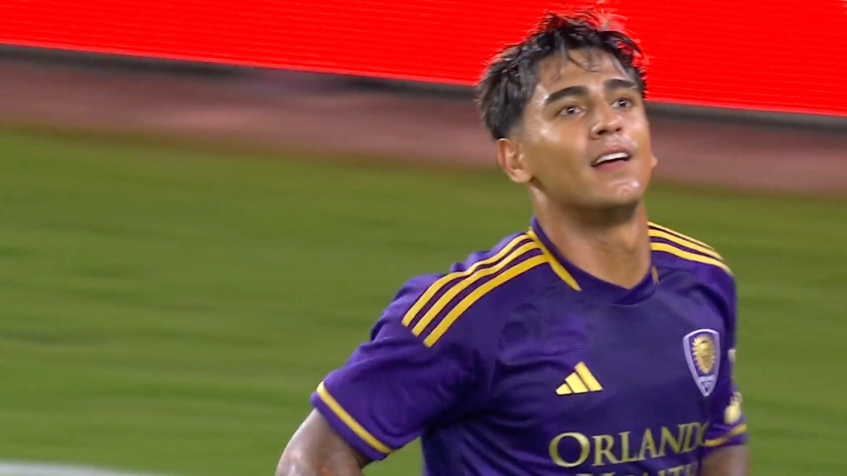 Goal: F. Torres vs. CLT, 32' - Watch MLS Highlights