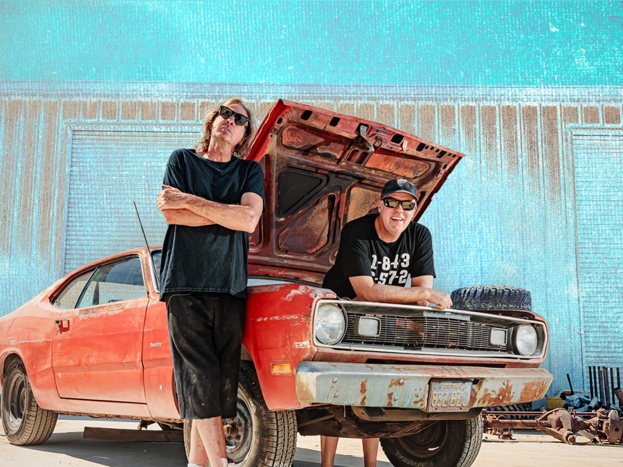 Roadkill Garage - Apple TV