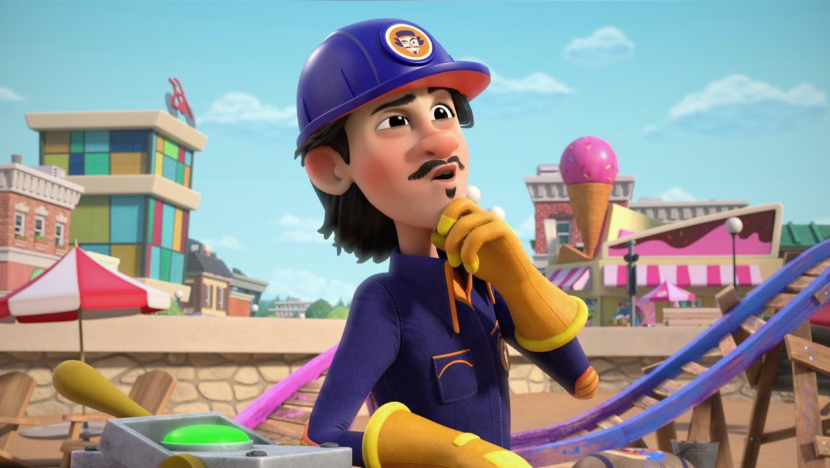 The Crew Builds a Roller Coaster / The Crew Builds Motor a Play Space ...