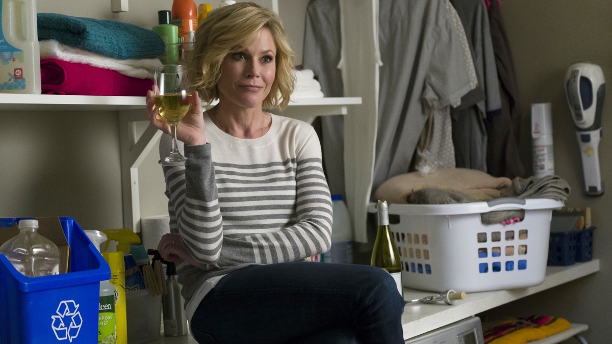 The Storm - Modern Family (Series 7, Episode 14) - Apple TV (EG)