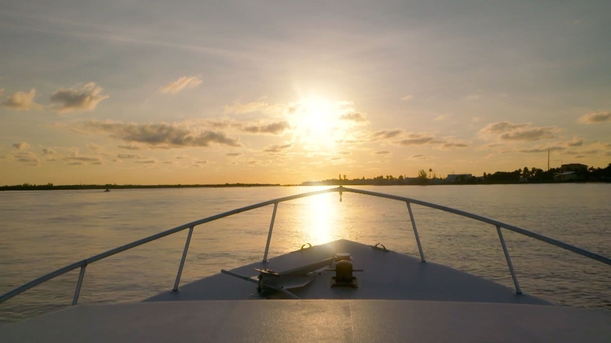 How to Do an Offshore Adventure - How to Do Florida (Season 9, Episode ...