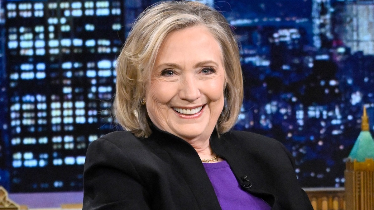 Hillary Rodham Clinton; Jonathan Groff; Sasha Alex Sloan - The Tonight ...