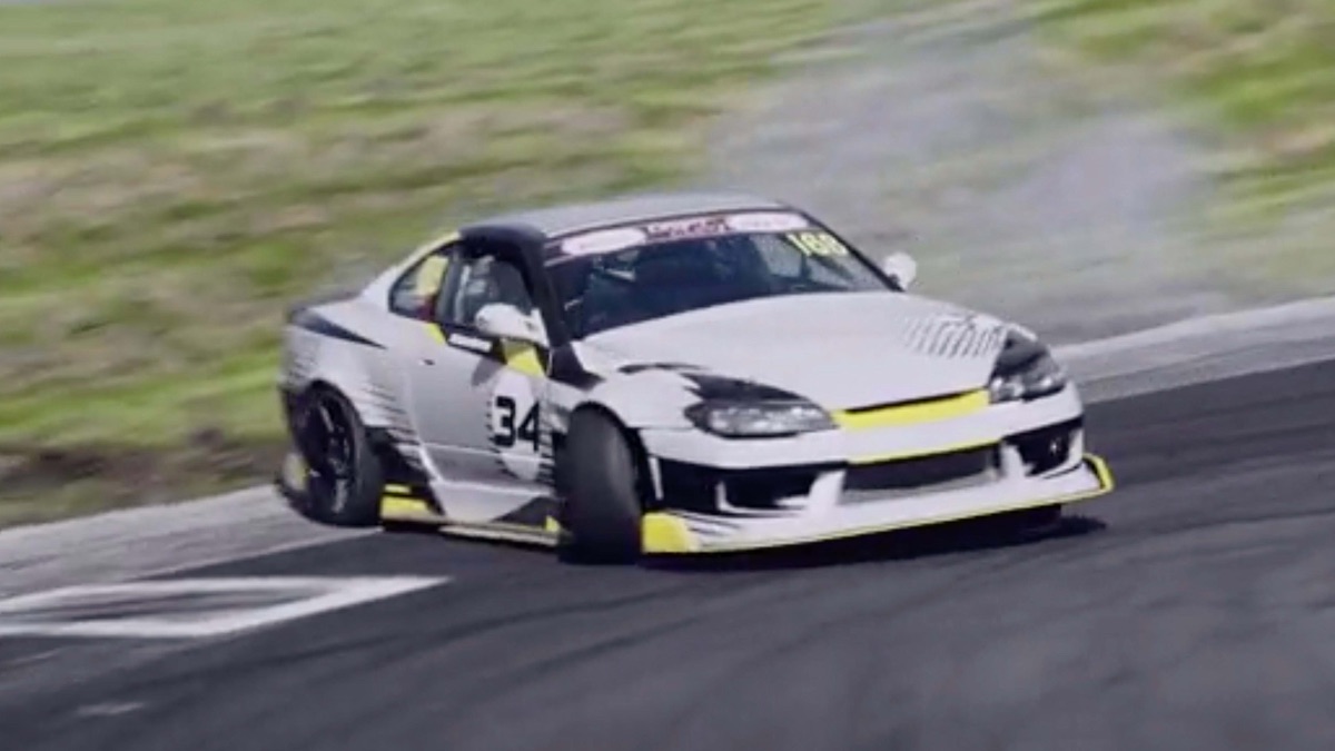 Up for the DriftCup - Drift Queen (temporada 2, episodio 8) - Apple TV (MX)