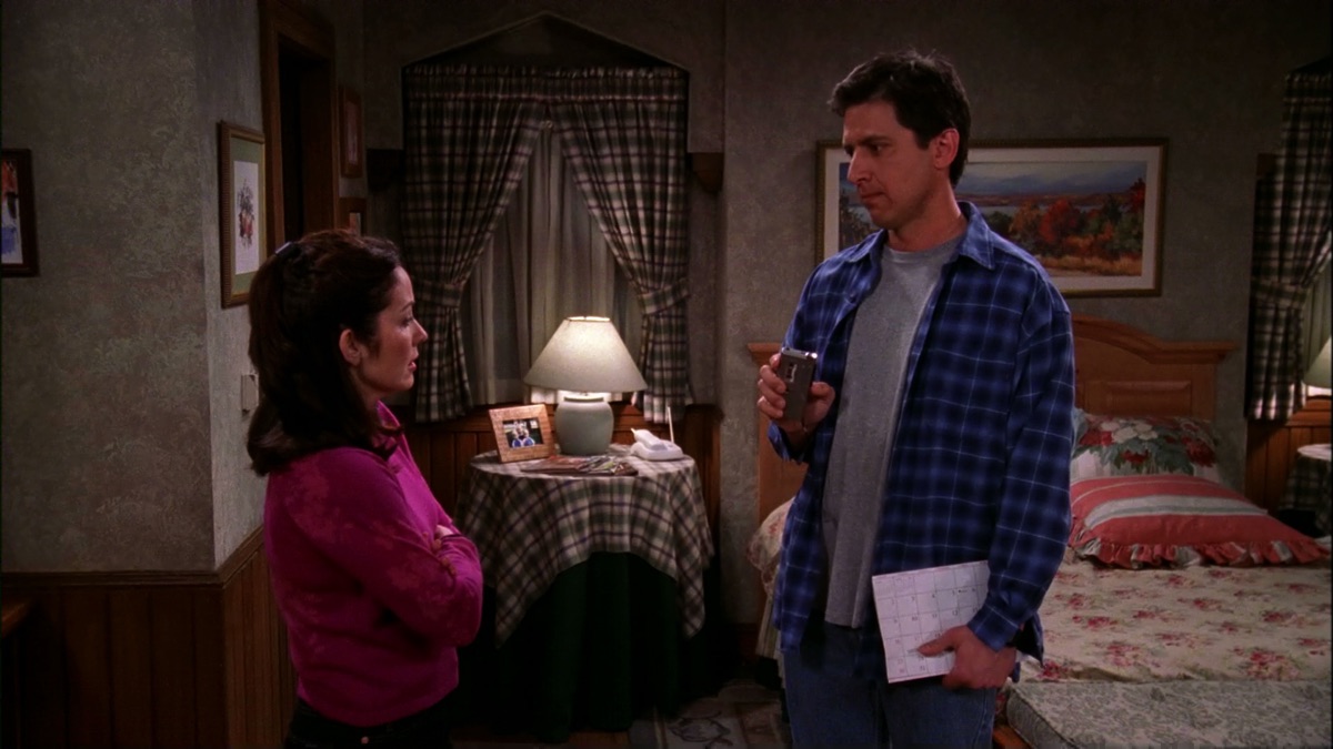 ‎Bad Moon Rising – Everybody Loves Raymond (Season 4, Episode 22) - Apple TV (AU)