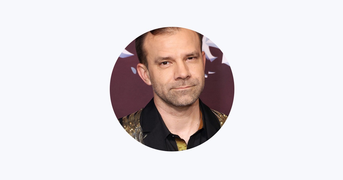 ‎Liam O'Brien - Movies, TV Shows, and Podcasts - Apple Snapshot