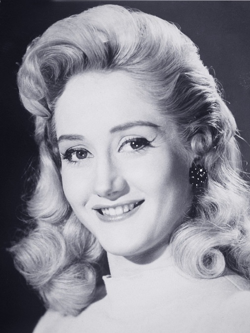 ‎Liz Fraser Films and Shows – Apple TV