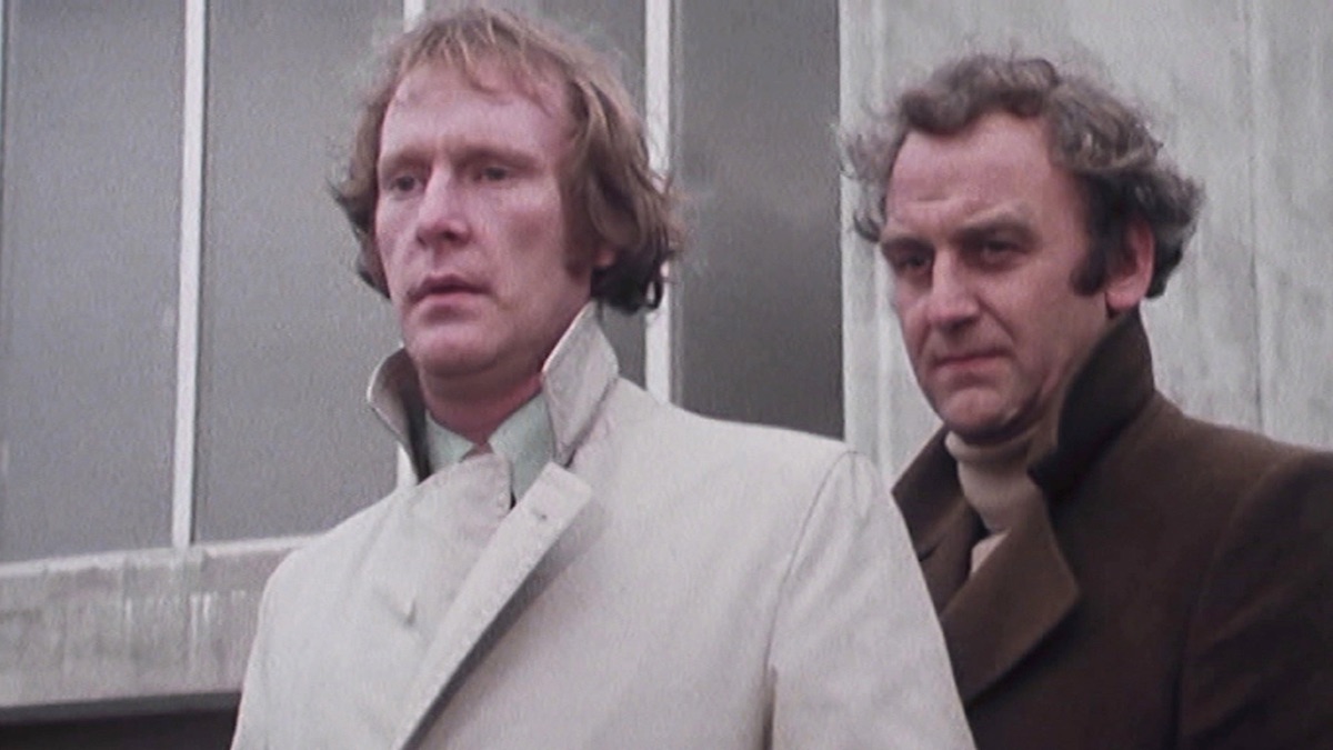 Cover Story - The Sweeney (Series 1, Episode 8) - Apple TV (UK)