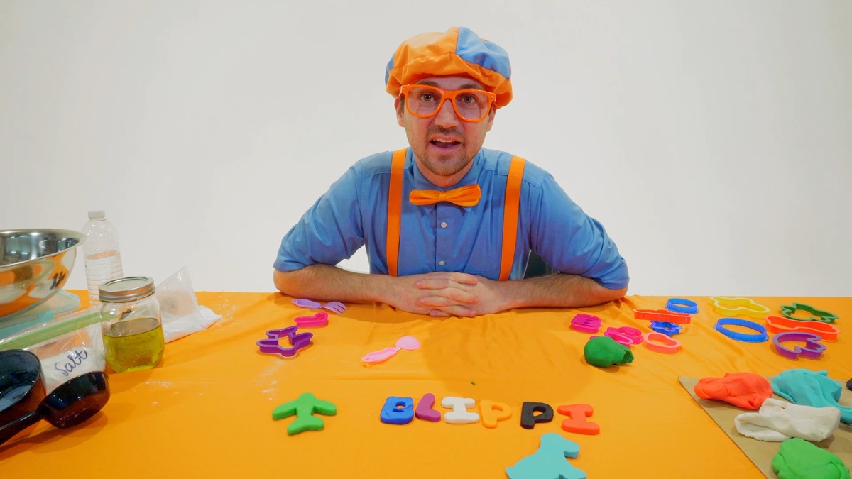 ‎Blippi Plays with Clay - Learn Shapes and Spelling - Blippi Learns ...
