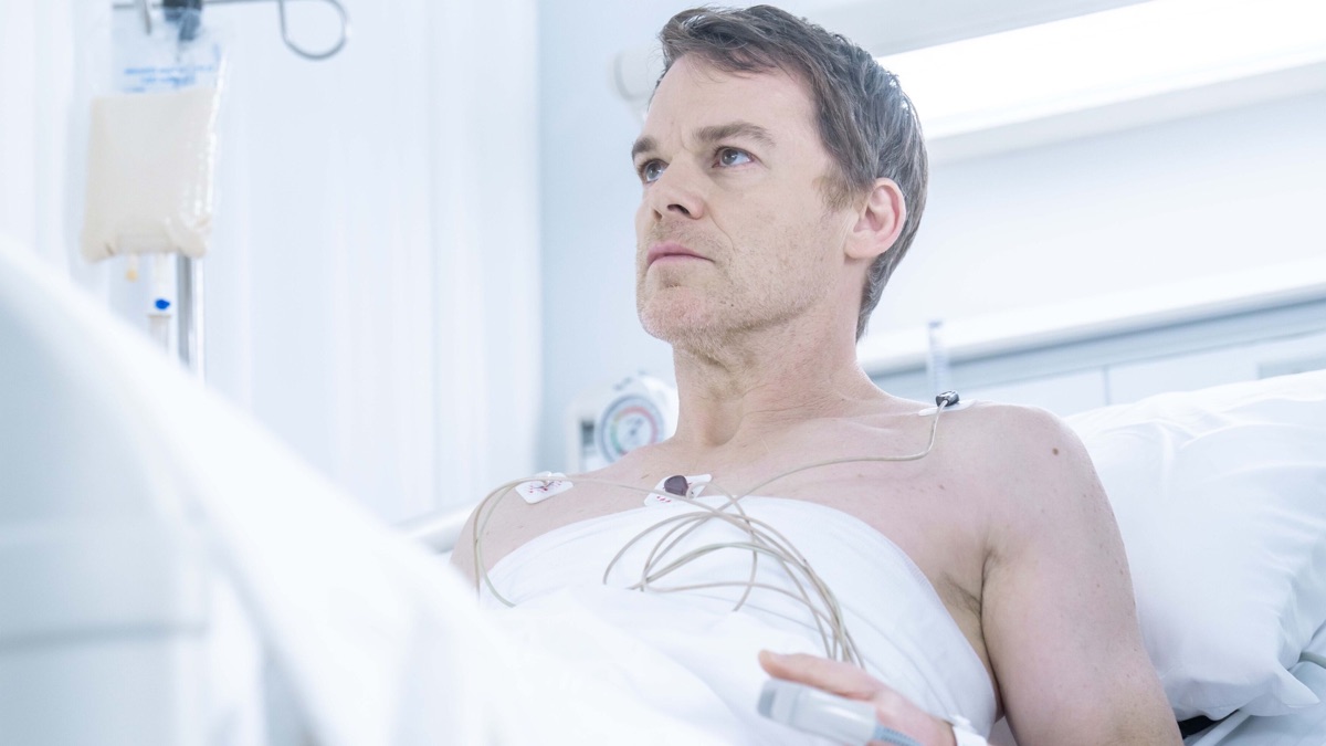 ‎A Beating Heart... - Dexter: Resurrection (सीज़न 1, एपिसोड 1) - Apple ...