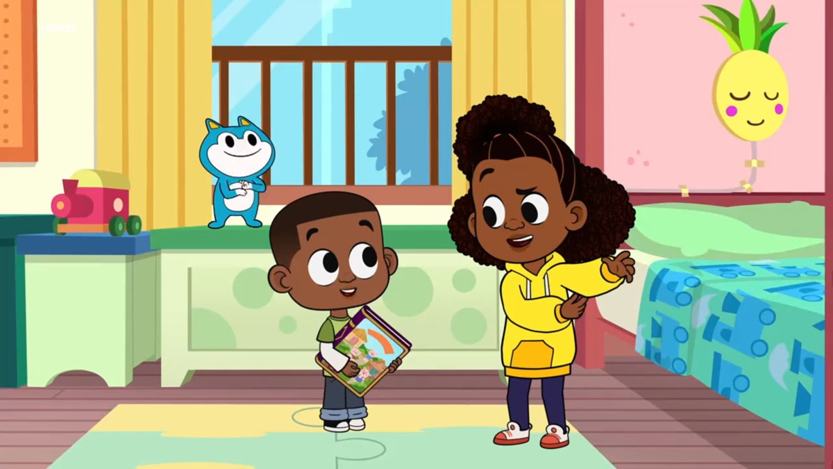 Four Little Piggies and Brucey; Handle With Care – Lyla in the Loop (Season 1, Episode 12 ...