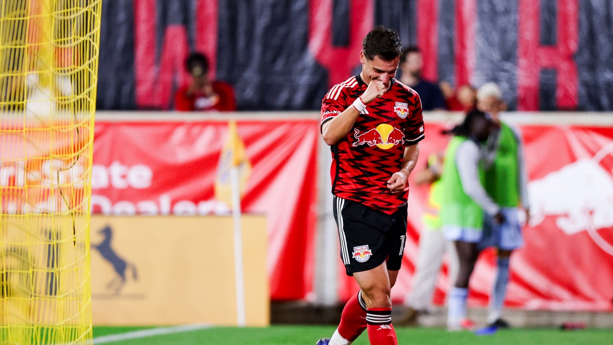 ‎Red Never Quits: Episode 28 - New York Presents (Season 2024, Episode ...