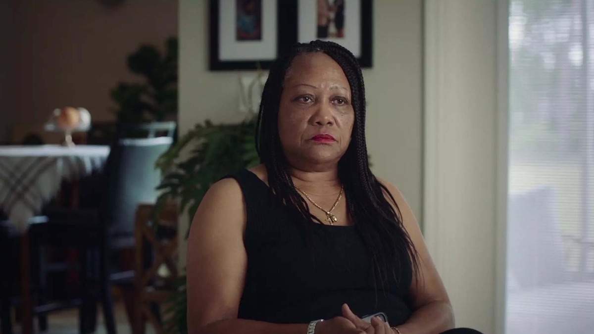 Marlin Barnes - Death in the Dorms (Series 2, Episode 3) - Apple TV (TT)