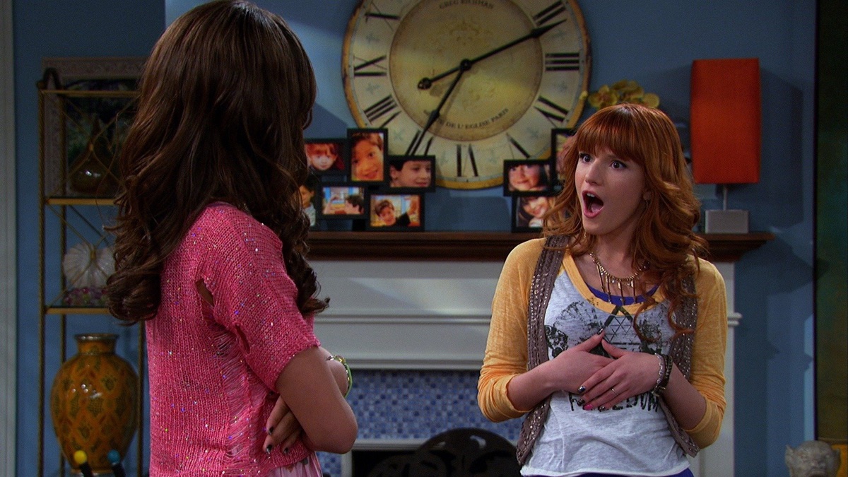 ‎Surprise It Up - Shake It Up (Series 2, Episode 26) - Apple TV (QA)
