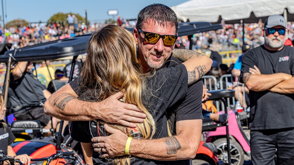 ‎Kayla Takes a Leap – Street Outlaws: No Prep Kings (Season 6, Episode ...