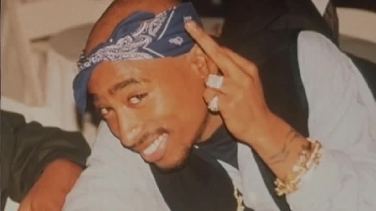 Tupac: Hip Hop Genius - Apple TV