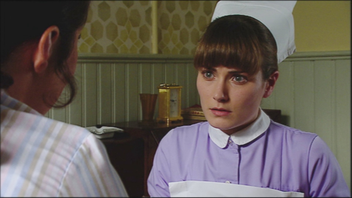 Duty Bound - The Royal (Series 4, Episode 6) - Apple TV (UK)