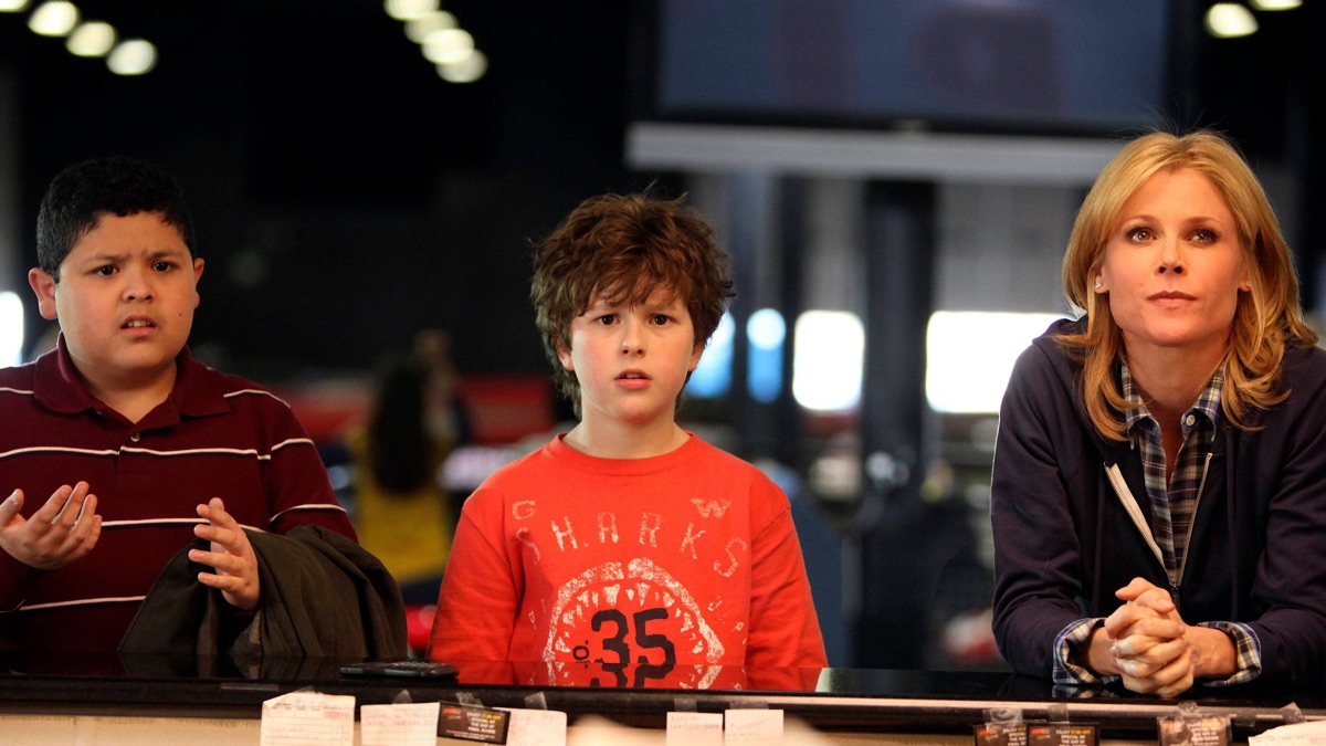 Good Cop Bad Dog - Modern Family (Series 2, Episode 22) - Apple TV (FI)