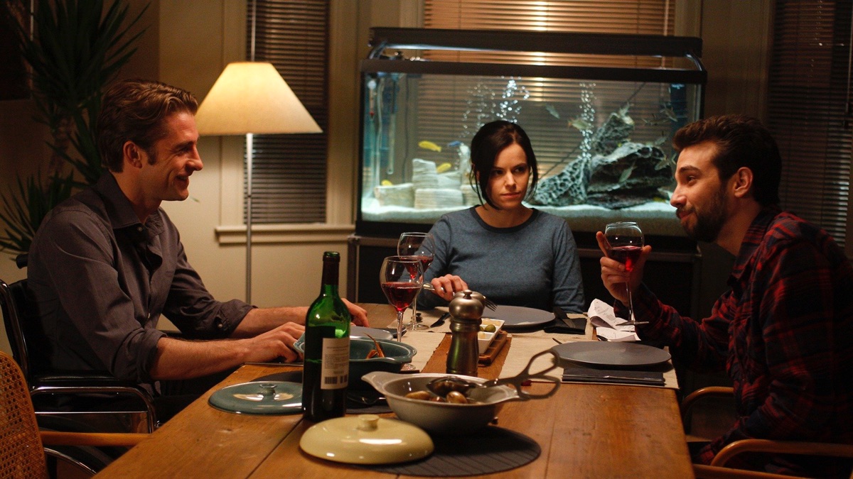 Good Neighbours - Apple TV