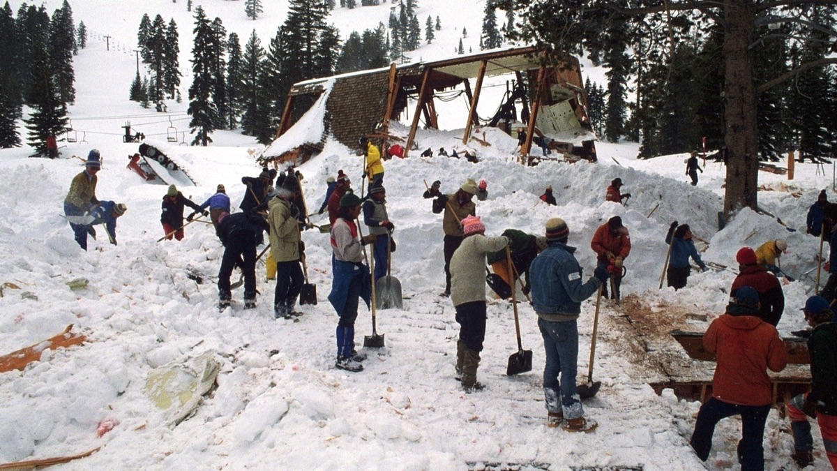 Buried: The 1982 Alpine Meadows Avalanche - Apple TV