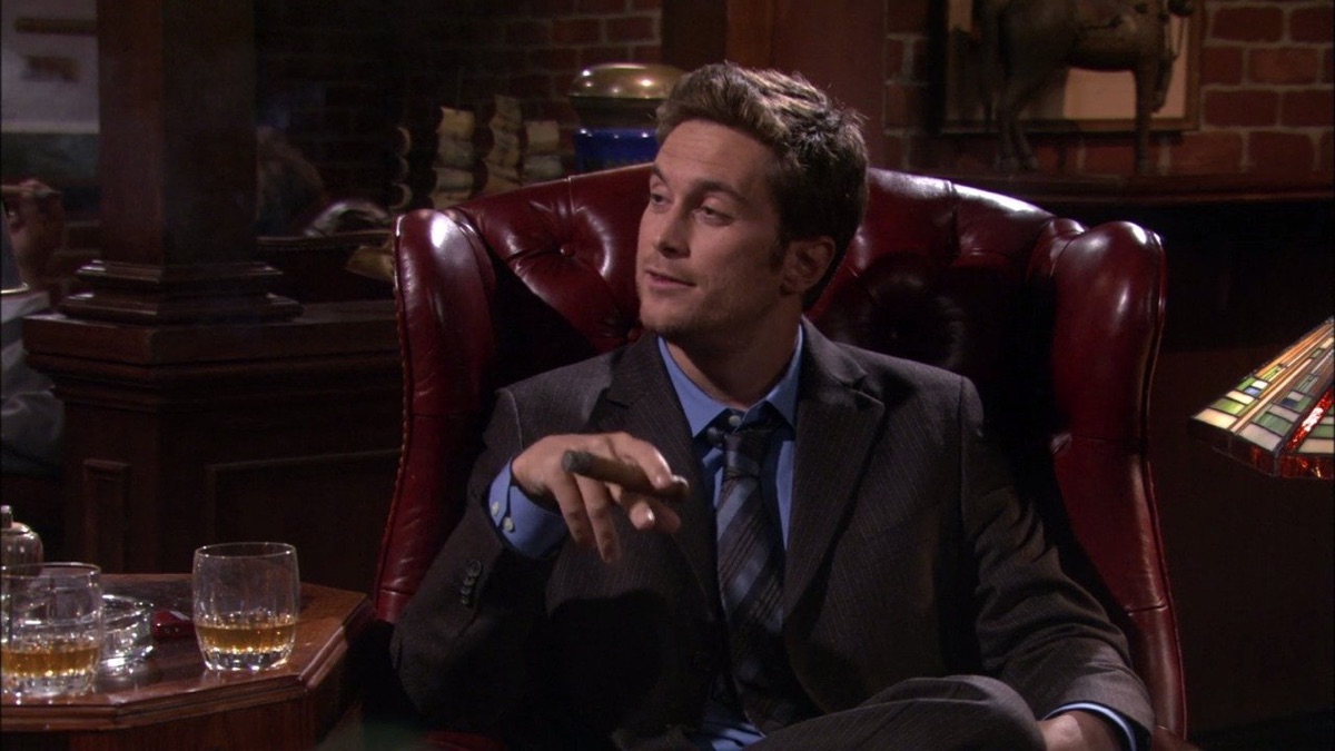 Fix-Ups and Downs - Rules of Engagement (Season 2, Episode 8) - Apple TV