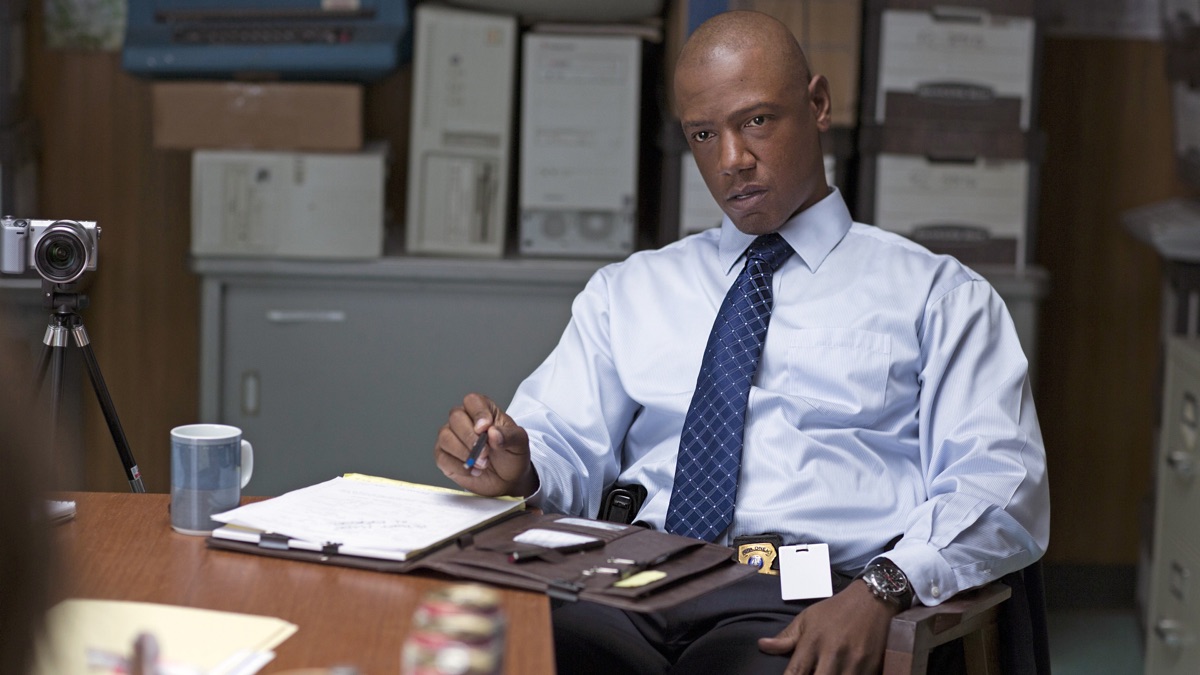 Who Goes There - True Detective (Series 1, Episode 4) - Apple TV (MD)