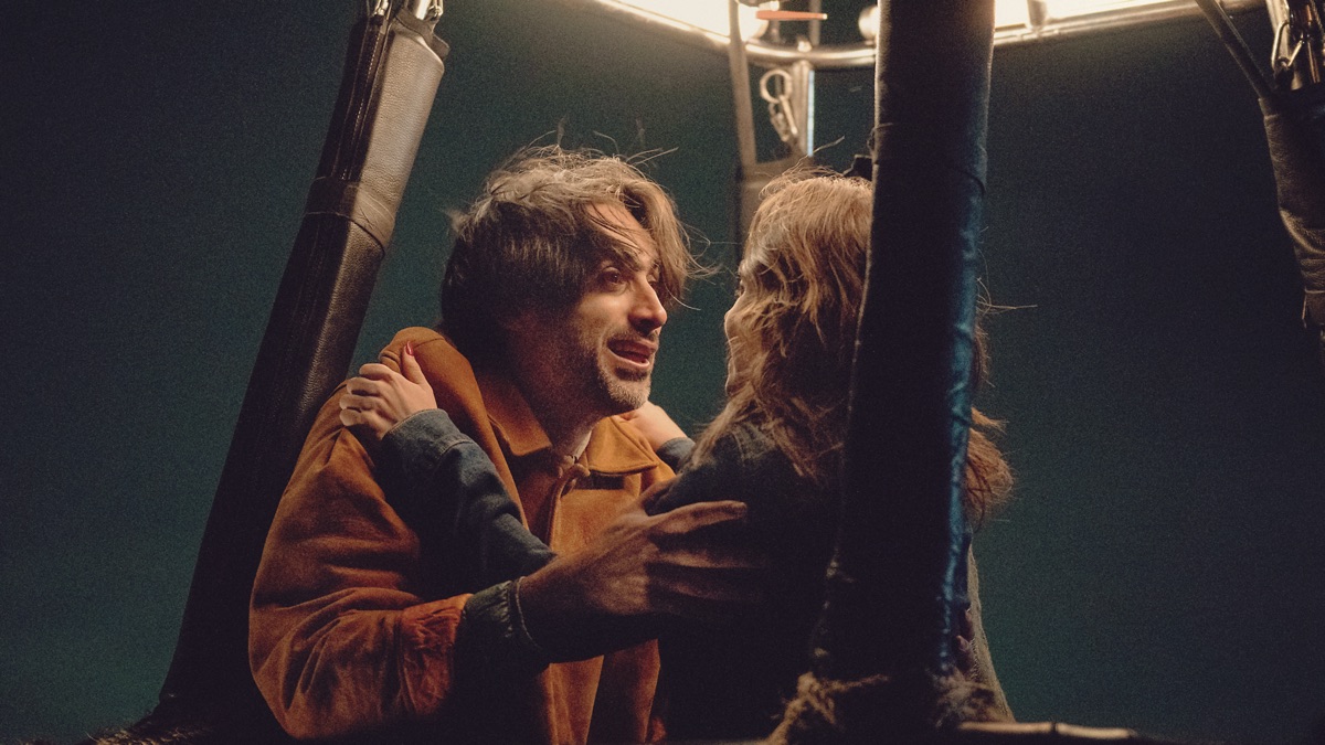 Balls of Fire - UFO Factory (Season 1, Episode 5) - Apple TV