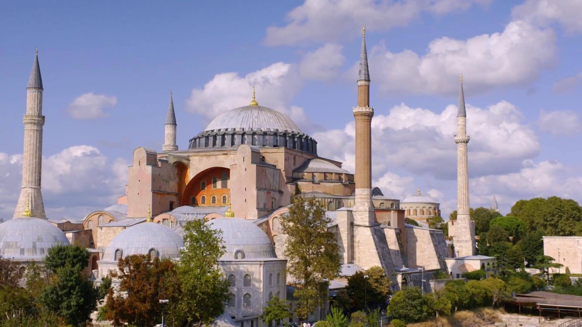 Hagia Sophia Of Istanbul - Ancient Superstructures (Series 2, Episode 2) - Apple TV (DK)