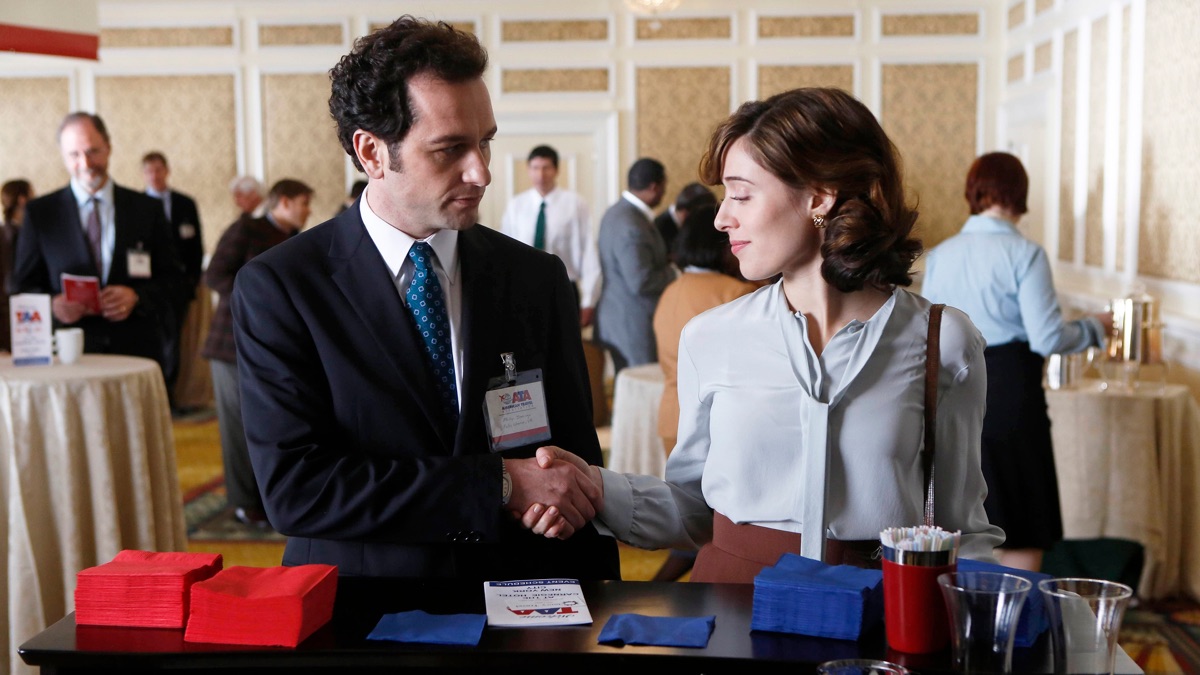 ‎Duty And Honor - The Americans (Series 1, Episode 7) - Apple TV (الإمارات)