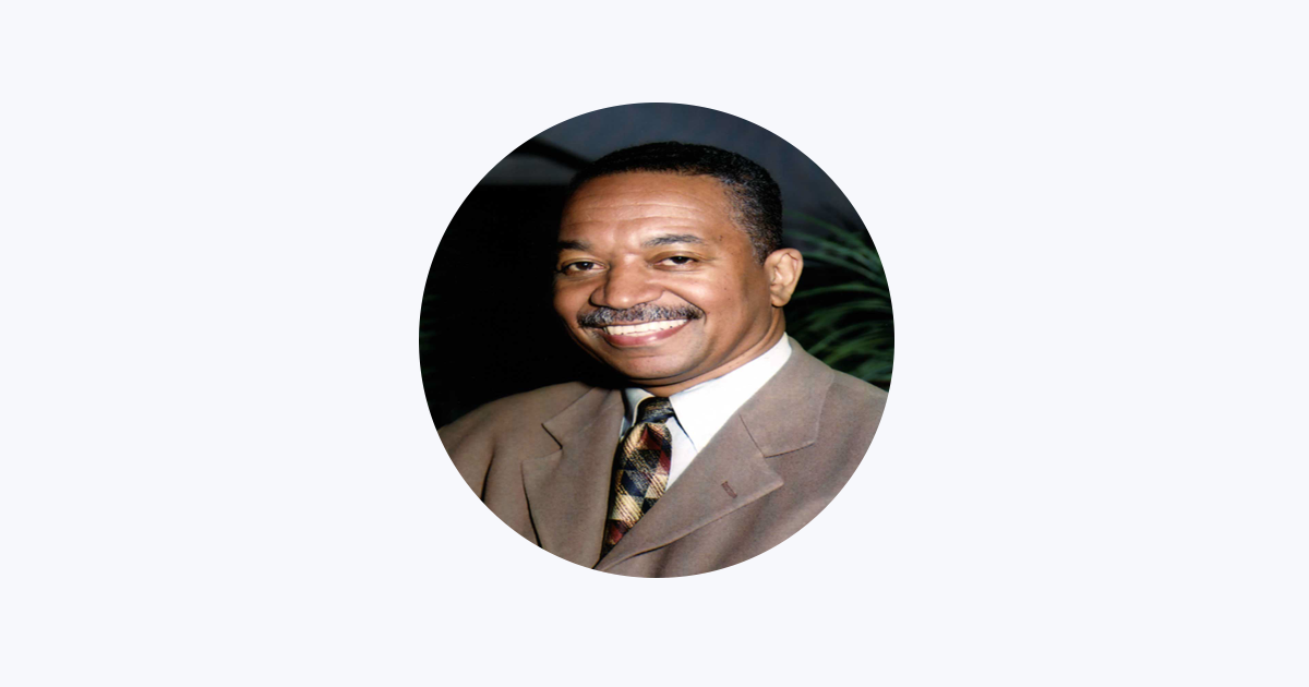 ‎Dr. Byron Brazier - Apple Music