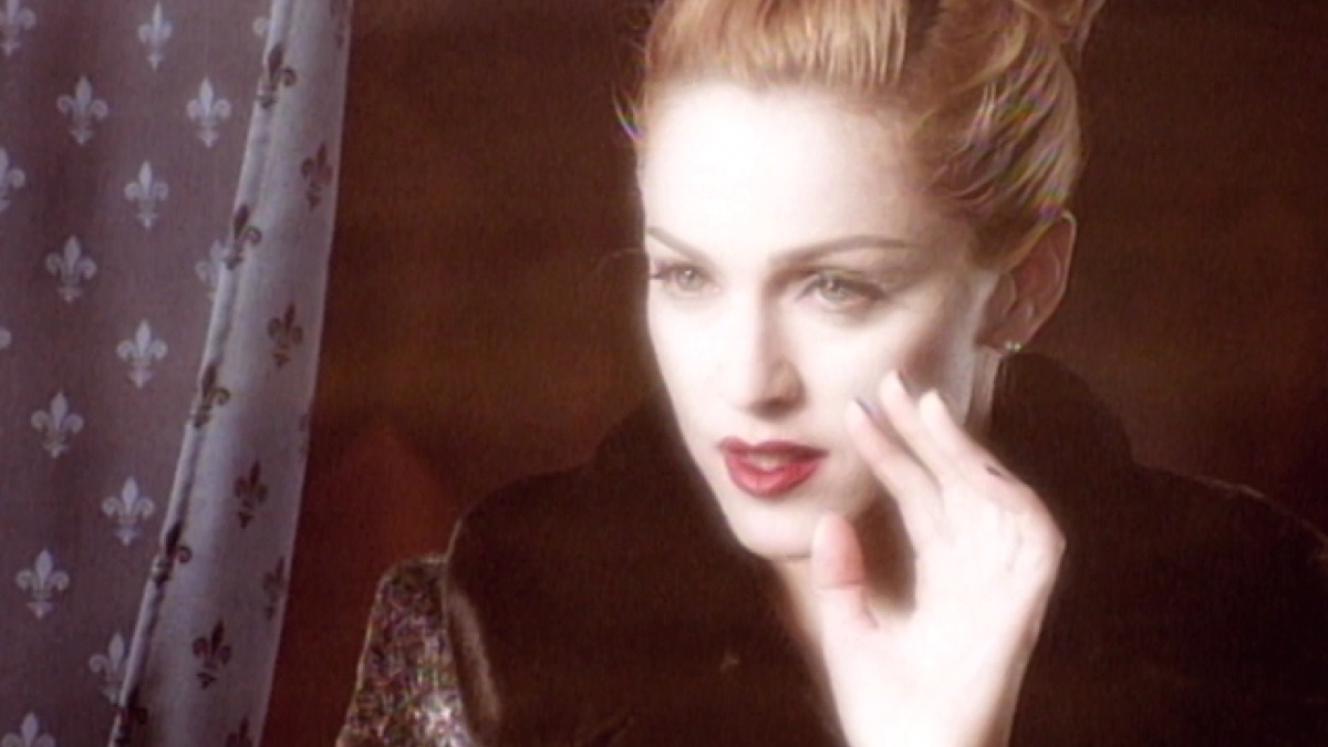 ‎You'll See - Music Video by Madonna - Apple Music