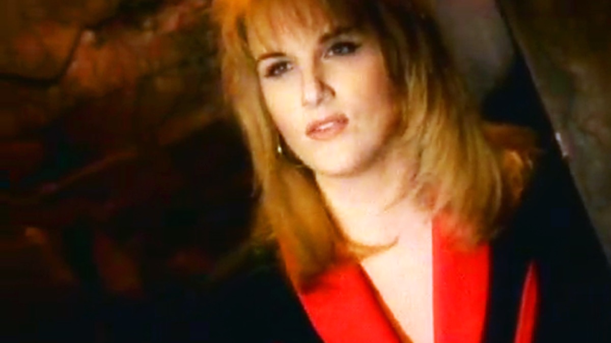 ‎Walkaway Joe (feat. Don Henley) - Music Video by Trisha Yearwood ...