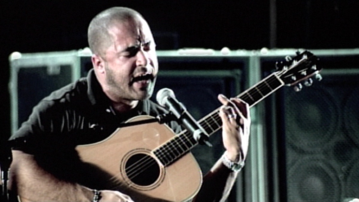 Outside》- Staind的音乐视频 - Apple Music