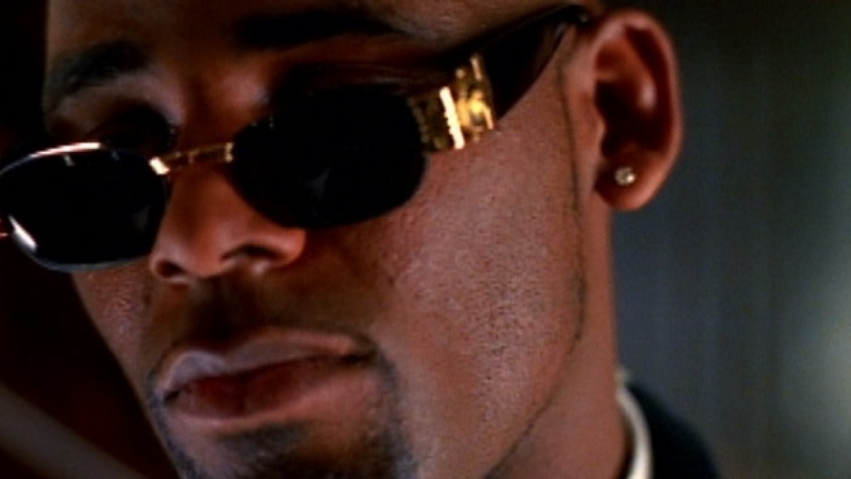 ‎Down Low (Nobody Has to Know) - Music Video by R. Kelly - Apple Music