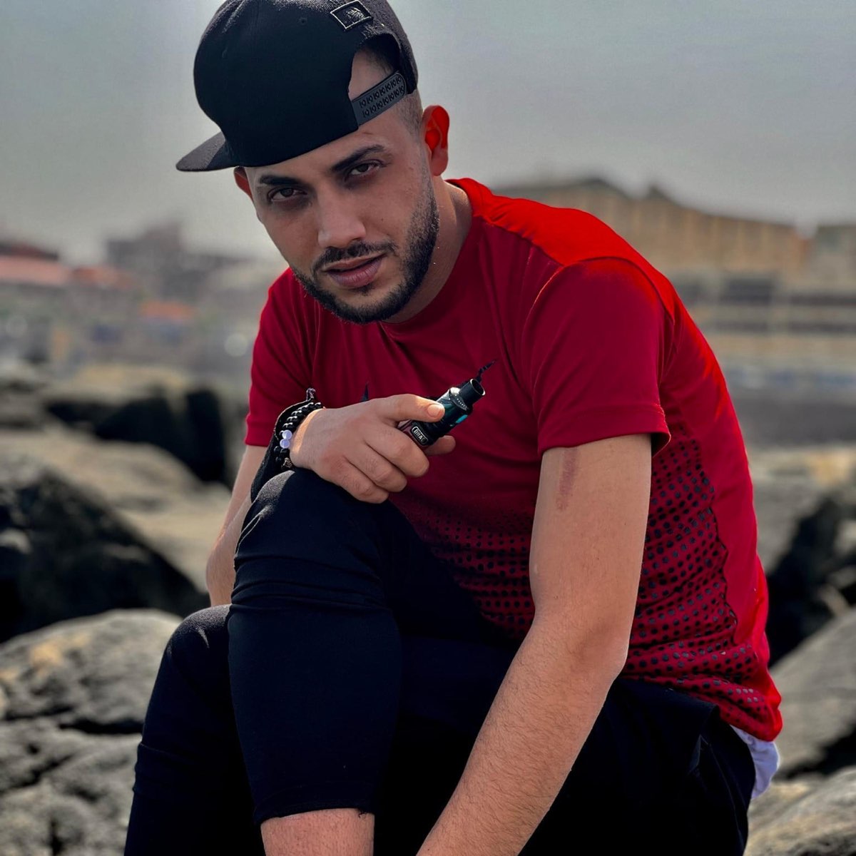 ‎Lagmi Belbidoun - معرفتينيش شكون اللاقمي بالبيدون - Single – Album par ...