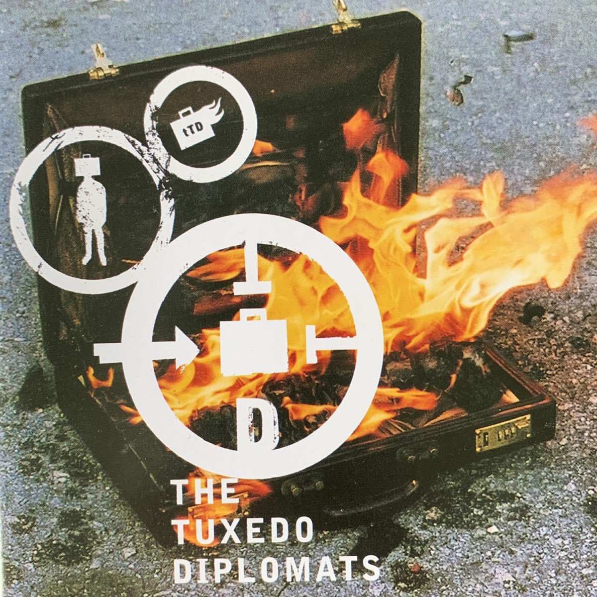 ‎The Tuxedo Diplomats (Re-release) - Album by The Tuxedo Diplomats ...