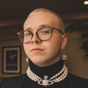 First Place - Larray: Song Lyrics, Music Videos & Concerts