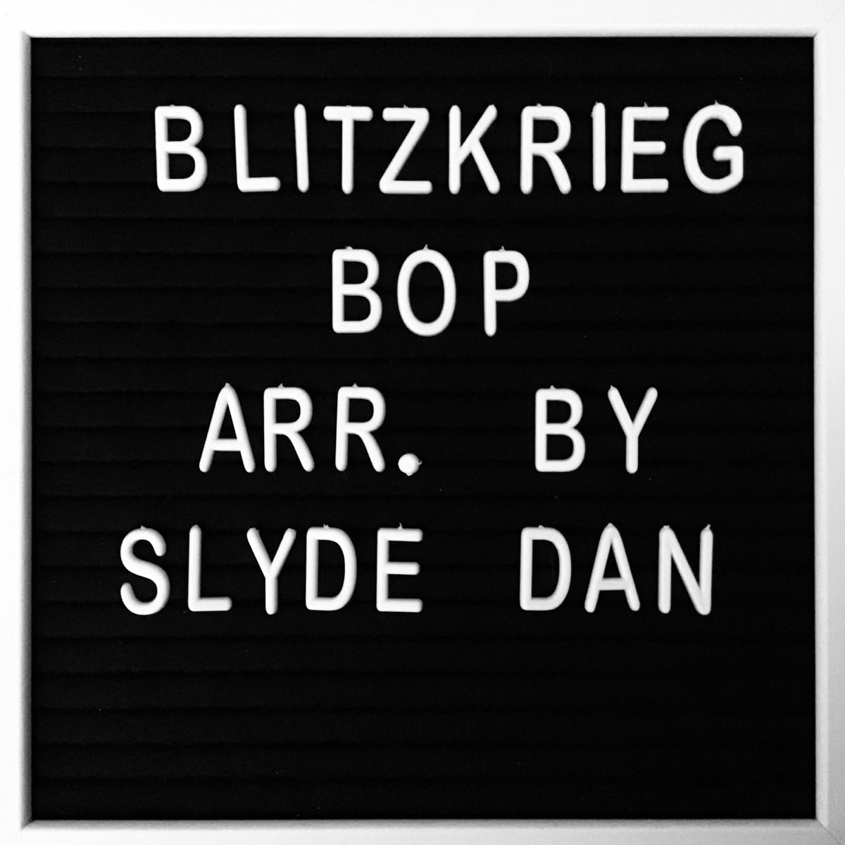 ‎Blitzkrieg Bop - Single - Album by Slyde Dan & Friends - Apple Music