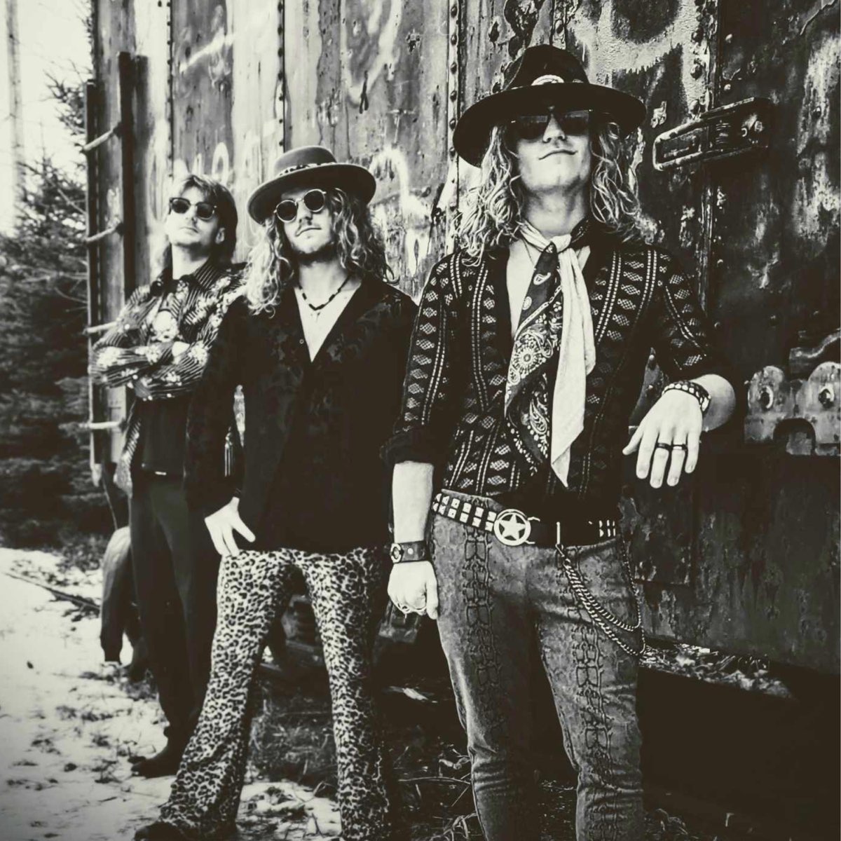 ‎I Stand Alone (feat. Gavin Pierce & Garrett Pierce) - Single - FADEDの ...