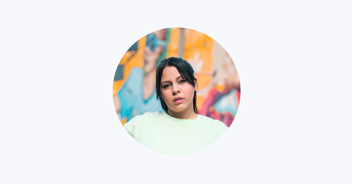 ‎Kelly Ruiz en Apple Music