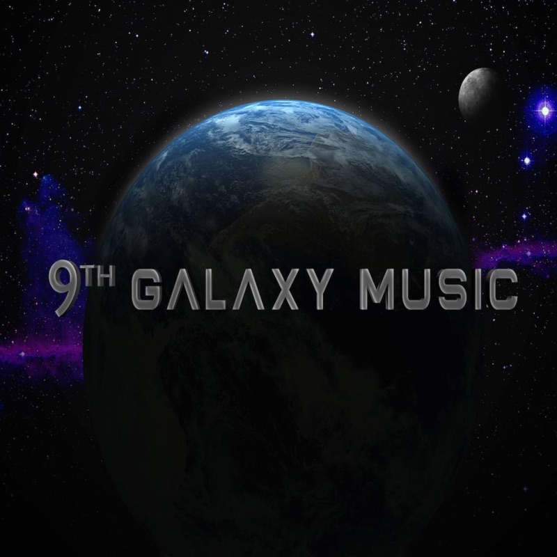 She Likes Guitars - Aaron Rhines: Song Lyrics, Music Videos & Concerts